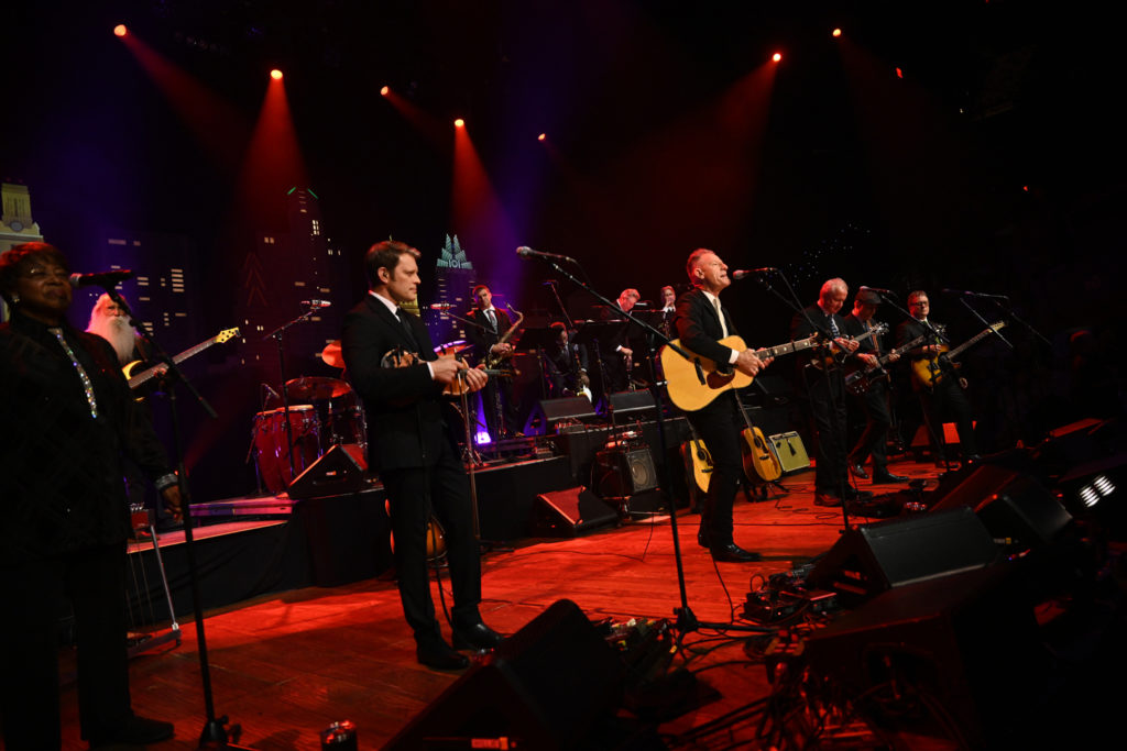 Episode premiere: Lyle Lovett & His Large Band - Austin City Limits
